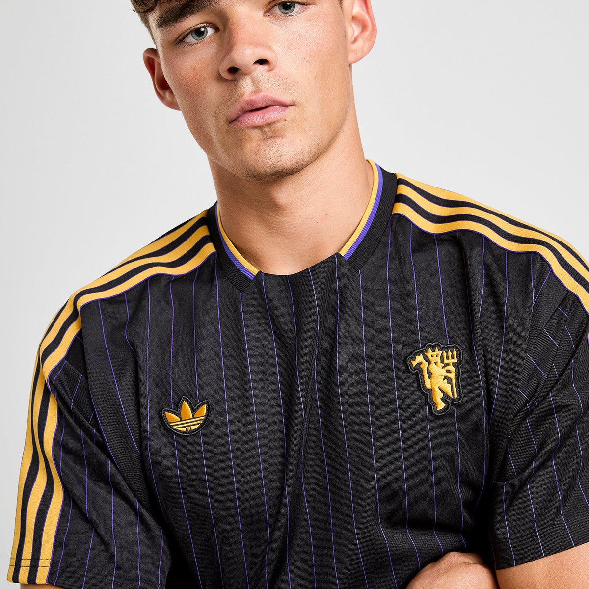 Black adidas Manchester United FC Icons Shirt - JD Sports Malaysia