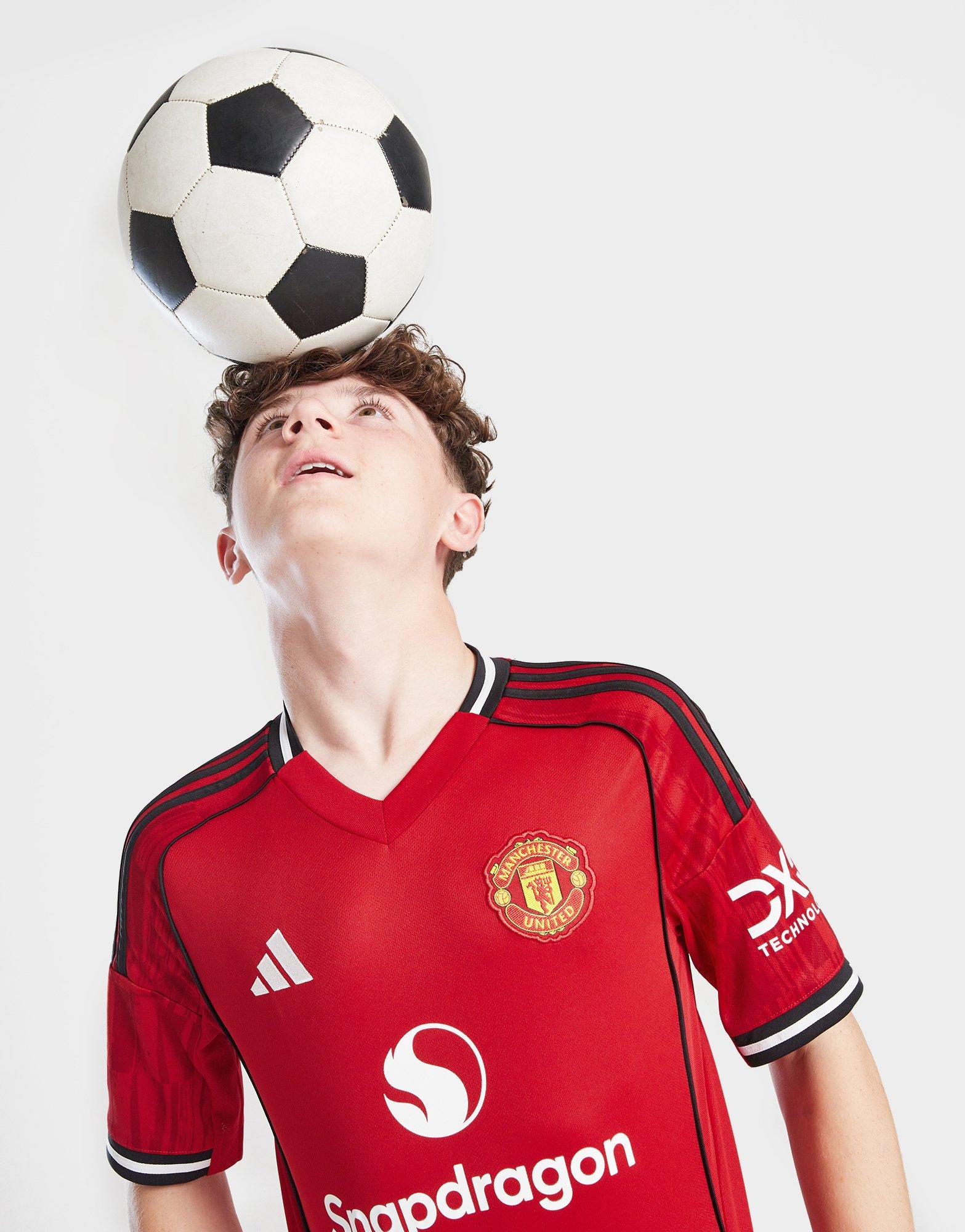Red adidas Manchester United 25/26 Home Jersey Junior's - JD Sports ...